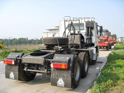 中国 Euro2 10車輪371の右のトラックの頭部HOWOのトレーラーの頭部50Ton 販売のため