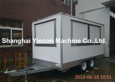 Cina Chiosco bianco come la neve tre Windows di Truck Trailers Van Street Coffee dell'alimento del succo in vendita