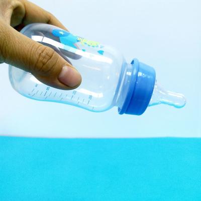 Cina 5 oz 130 ml bottiglia standard per l'alimentazione del bambino con doppia maniglia PP FDA EN14350 certificato in vendita