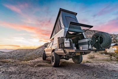 Cina Canopy per camper per autocarri impermeabile in lega di alluminio per il 2014-2024 Sierra 1500 e 5.5ft F150 in vendita