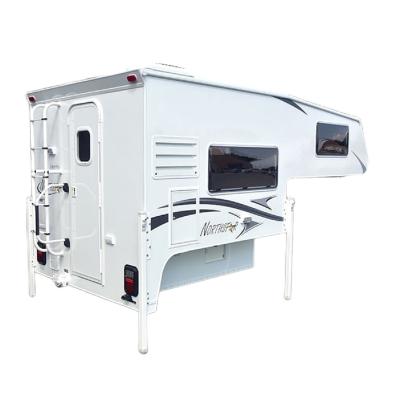 China TOYOTA TRUCK Camping Glijbaan op Truck Camper met Electric Jack Stands en Isuzu Canopy Te koop