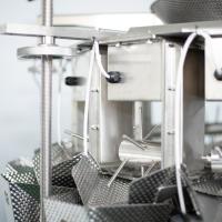 China 14 Head Multi-Head Weighers Rake Type for pickled vegetables for sale
