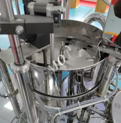 China Máquina de embalaje de bolsas rotativas con 10 cámaras de vacío y código de fecha y dispositivo de apertura de cremallera 6 KW potencia del motor principal en venta