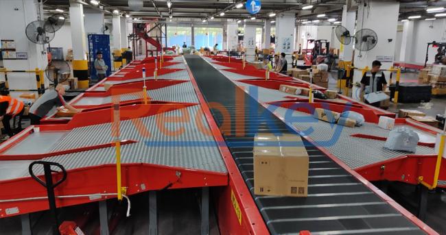 Close-up view of Narrow Belt Sorter mechanism