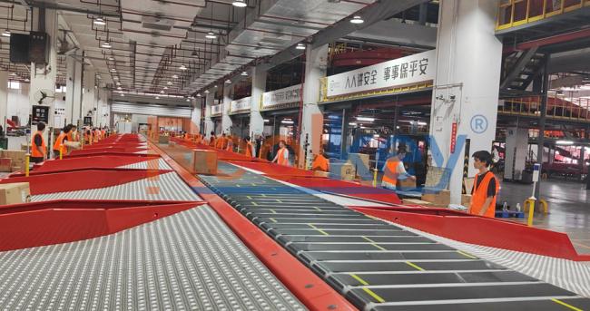 Close-up view of Narrow Belt Sorter components