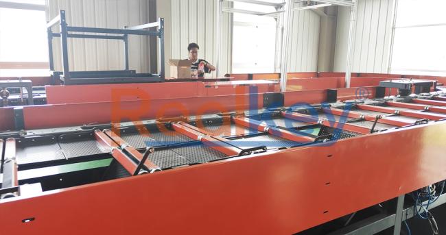 Close-up view of Split Tray Sorter mechanism