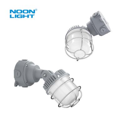 Cina Lenti trasparenti Dimmabile LED Vapore Tight Fixture 30W-20W-15W-10W 30K-57K Temperatura del colore AC 100-277V in vendita