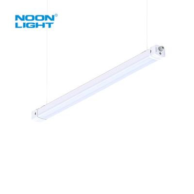 Cina IP65 Rated 40W LED Vapor Tight Jelly Jar per magazzini palestre e gallerie in vendita