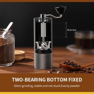 Cina Mini Adjustable Manual Coffee Grinder, macinacaffè Portable della mano di acciaio inossidabile in vendita