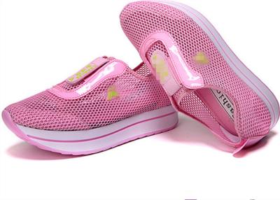 Cina Il ultimo anti aumentare di slittamento comodo casuale variopinto di altezza delle scarpe atletiche in vendita