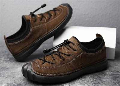 China Low Cut No - Tie Comfortable Casual Shoes Reflective Elastic Button Lock Style for sale