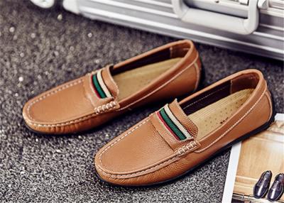 China Customized Color Beautiful Loafer Slip On Shoes With Green And Red Stripe for sale