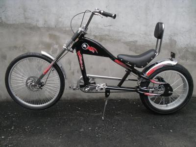 Cina Cerchiera in alluminio da 26 pollici di acciaio Elicottero di moda Bicicletta Elicottero Biciclette Peso lordo 25 kg in vendita