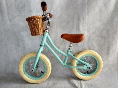 Cina Modello Bambini Balance Bike No Pedal Bambini Bike 6.5KG Peso lordo Capacità di carico 105kg in vendita