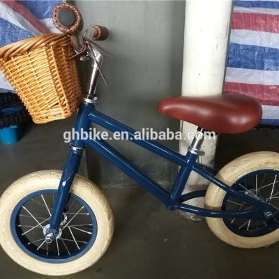 Cina Bici di allenamento per bambini da 12 pollici senza pedale per coreano KC Standard leggero 4 kg Bambini Bici giocattolo in vendita