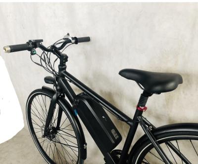 Cina 36V 350W 10.4AH Batteria al litio 25KM/H Cornice Unisex in alluminio Donna City Bike elettrica in vendita