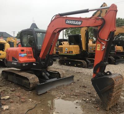 Cina Potente escavatore Doosan usato 36,2Kw 2100rpm per applicazioni pesanti in vendita
