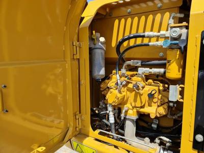 Cina 313D Escavatori CAT usati con forza di scavo di secchi da 82kN e potenza di 67000W in vendita