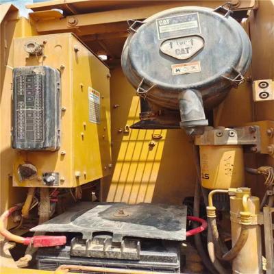 China Excavadoras CAT usadas com capacidade de tanque hidráulico de 120 L e modelo de motor CAT 3066 ATAAC à venda