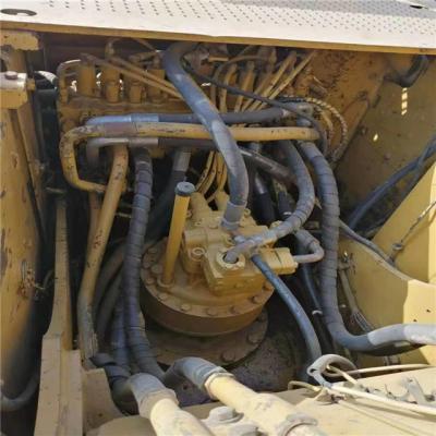 China Excavadoras CAT usadas com capacidade de tanque hidráulico de 120 L e modelo de motor CAT 3066 ATAAC à venda