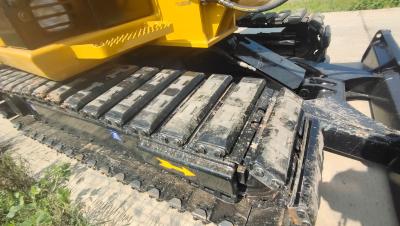 Cina Potente escavatore da 5,5 tonnellate CAT 305.5E con 34,1KW/rpm 10,5rpm velocità di oscillazione 3200mm lunghezza del boom in vendita