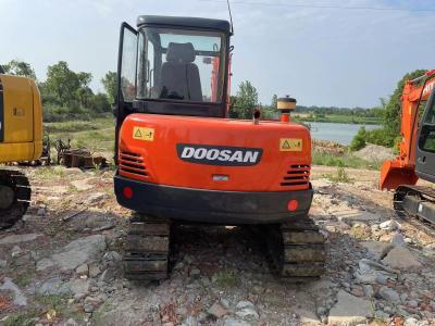 Cina Mini idraulica usata Doosan DH55 Crawler Excavator 5TON Backhoe Modello con grande capacità di secchio in vendita