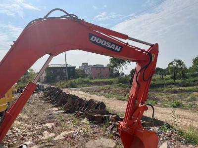 Cina Mini idraulica usata Doosan DH55 Crawler Excavator 5TON Backhoe Modello con grande capacità di secchio in vendita