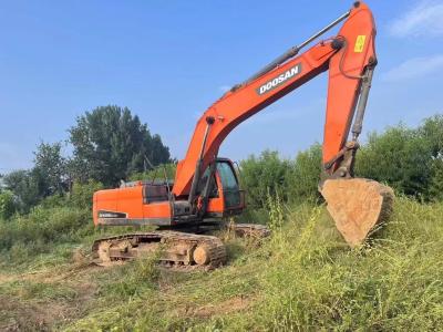 Cina 22TON Azionamento idraulico Escavatore Doosan 149kN Forza di scavo del secchio 9616mm Altezza massima di scavo in vendita
