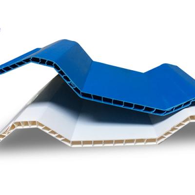 中国 10mm ツインウォールPVC屋根シート 倉庫工場用 幅930mm 販売のため