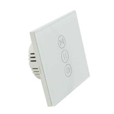 中国 EU 400W Wifiのスマートなカーテン スイッチTuya Alexaの保証スマートな家 販売のため