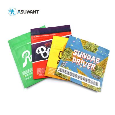 Cina Il supporto di plastica della chiusura lampo di CBD Mylar su insacca il supporto su stampa dei sacchetti CMYK in vendita