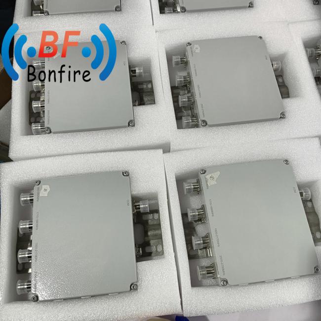 698-960/1710-1880/1920-2170/2600-3800MHz Combiner RF Quadplexer Multiplexer 4.3-10 Female