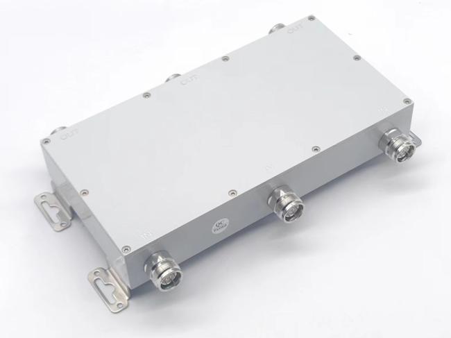 RF Hybrid Combiner Hybrid Coupler 2 in 2 out 698-3800MHz 4.3-10 Female
