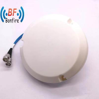 Cina 824 960 / 1710 2700MHz 3/5dBi Antenna omnidirezionale per 4G 5G Signal Booster VSWR 1.5 in vendita
