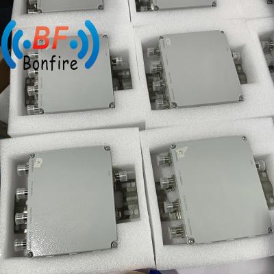 Cina Topwave 1710-2700MHz RF Low Pim Quadplexer DIN Femminile -155dbc Quad-Band Combiner Grigio in vendita