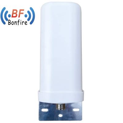 中国 4G LTE 5g 25dBi リピエーター 屋外 防水 N 女性接続器 垂直偏振 販売のため