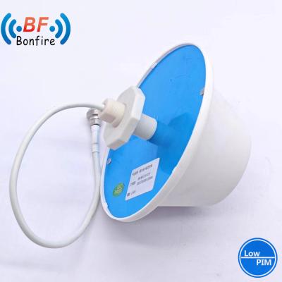 China Indoor gebruik breedbandantenne 1710-2700 3300-4000MHz N-vrouwelijk type voor communicatie Te koop