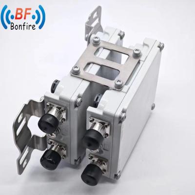Cina 1710-2170MHz 2300-2690MHz Duplexer RF a doppia banda Duplexer con SMB femminile in vendita