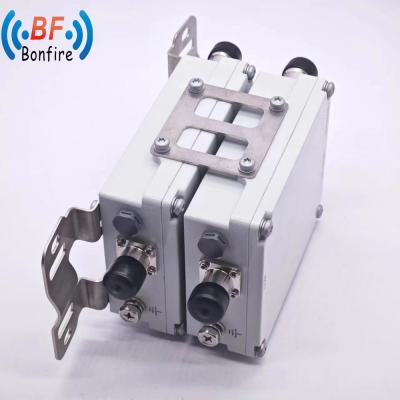 Cina 1710-1880/1920-2170/2300-2700MHz RF Low Pim Quadplexer Combinatore grigio a quattro bande -155dbc in vendita