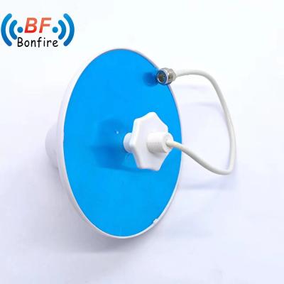 Cina 698-806 806-960 1710-2700 3300-4000MHz Microonde Montaggio del soffitto RF Antenna per Ibs/Pdas in vendita