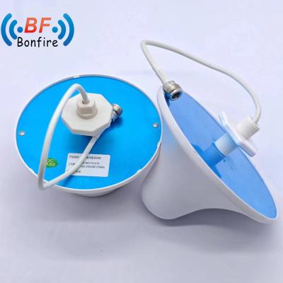 Cina 5g LTE 3 / 5dBi RF Antenna Interiore Antenna di soffitto direzionale per la comunicazione in vendita