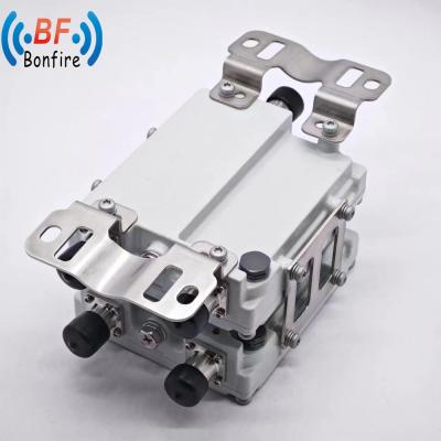 Cina 1710-1880/1920-2170/2300-2700MHz RF Triplexer 5g Tri Band Combiner 4.3-10 Tipo femminile in vendita