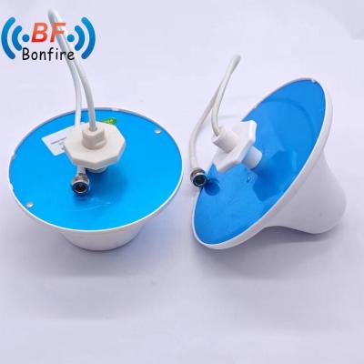 China 5dBi N Tipo de conector 698-806 806-960 1710-2700 3300-4000MHz 4G Frequência RF Antenna à venda