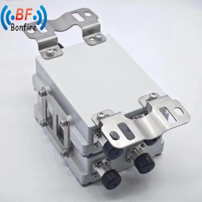 Cina VHF UHF Duplexer1920-2170/2300-2700MHz RF Duplexer Low Pim Combiner N Tipo femminile in vendita
