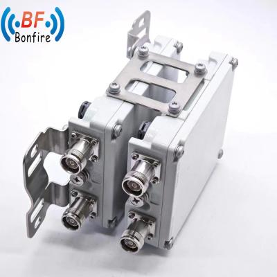 Cina 2300-2700MHz Low Pim Combiner RF Duplexer con N femminile 4.3-10 F Interfaccia HLQ-XXXXX in vendita