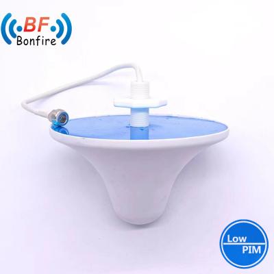 China 1710-2700 3300-4000MHz 2/3/5dBi 100W 5g LTE WCDMA N-Female Signal Omni Ceiling Antena à venda
