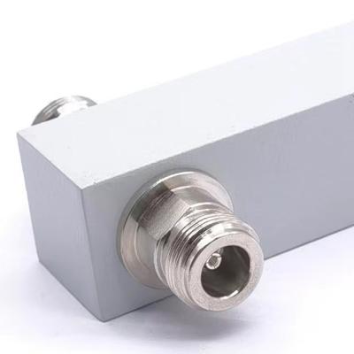 Cina Ultra Wideband 2/3/4 Way Low Pim Reactive Splitter ad alta potenza 2400-6000MHz N F Reactive in vendita