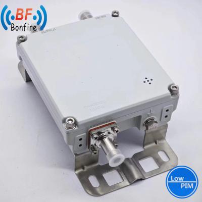Cina Grigio 1710-2170MHz 2300-2690MHz RF Low Pim Cavity Duplexer Combiner N Femminile Tipo per la comunicazione in vendita