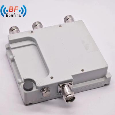 Cina Combinatore a quattro bande 5g Mul RF Combinatore Triplexer 1710-1880 1920-2170 2300-2400 2500-2700MHz in vendita
