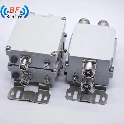 Cina 2in1out Combiner LTE Diplexer 2way Power Combiner Ampia gamma di frequenza per versatile in vendita
